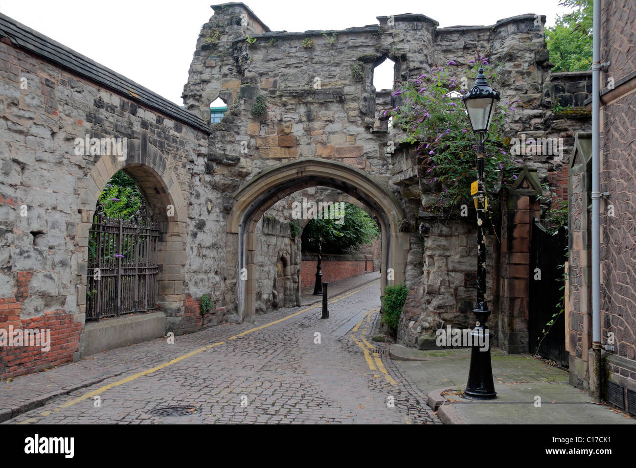 Castle House and Turret Gateway in Leicester, Leicestershire, England ...