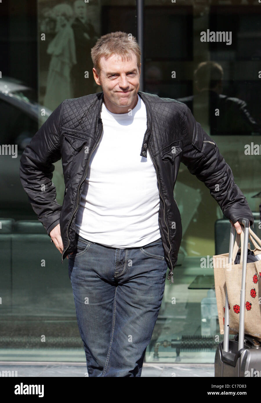 Donal Macintyre leaving the London Studios after appearing on "This ...