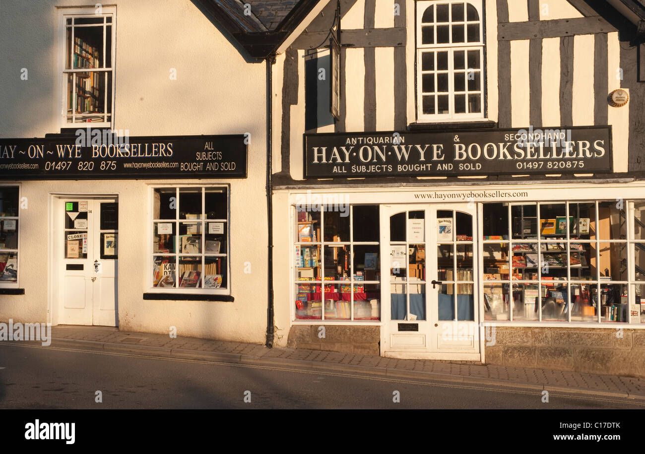 Shops in Hay-on-Wye Stock Photo - Alamy