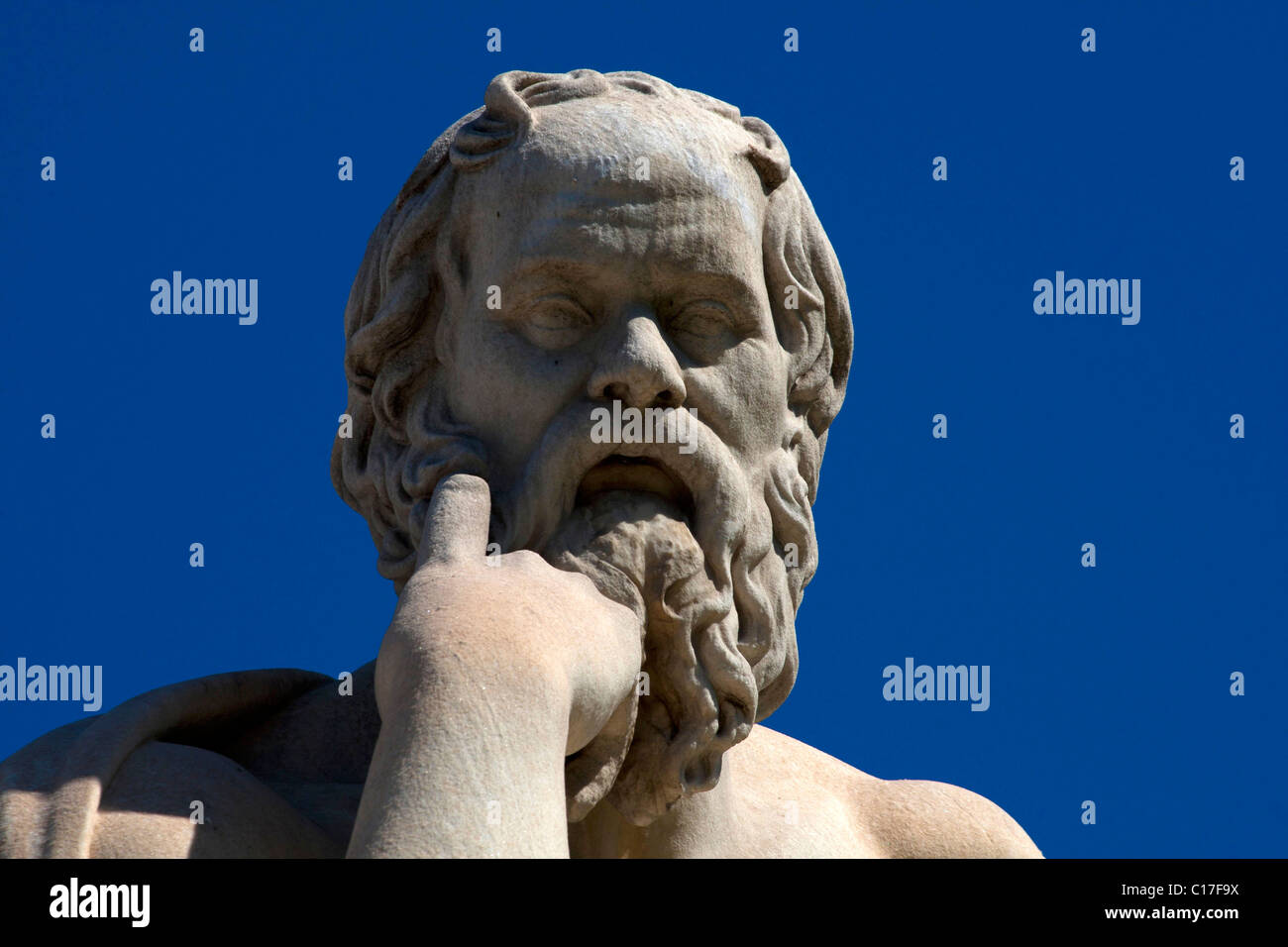 Socrates statue philosopher outside Athens Academy Stock Photo - Alamy