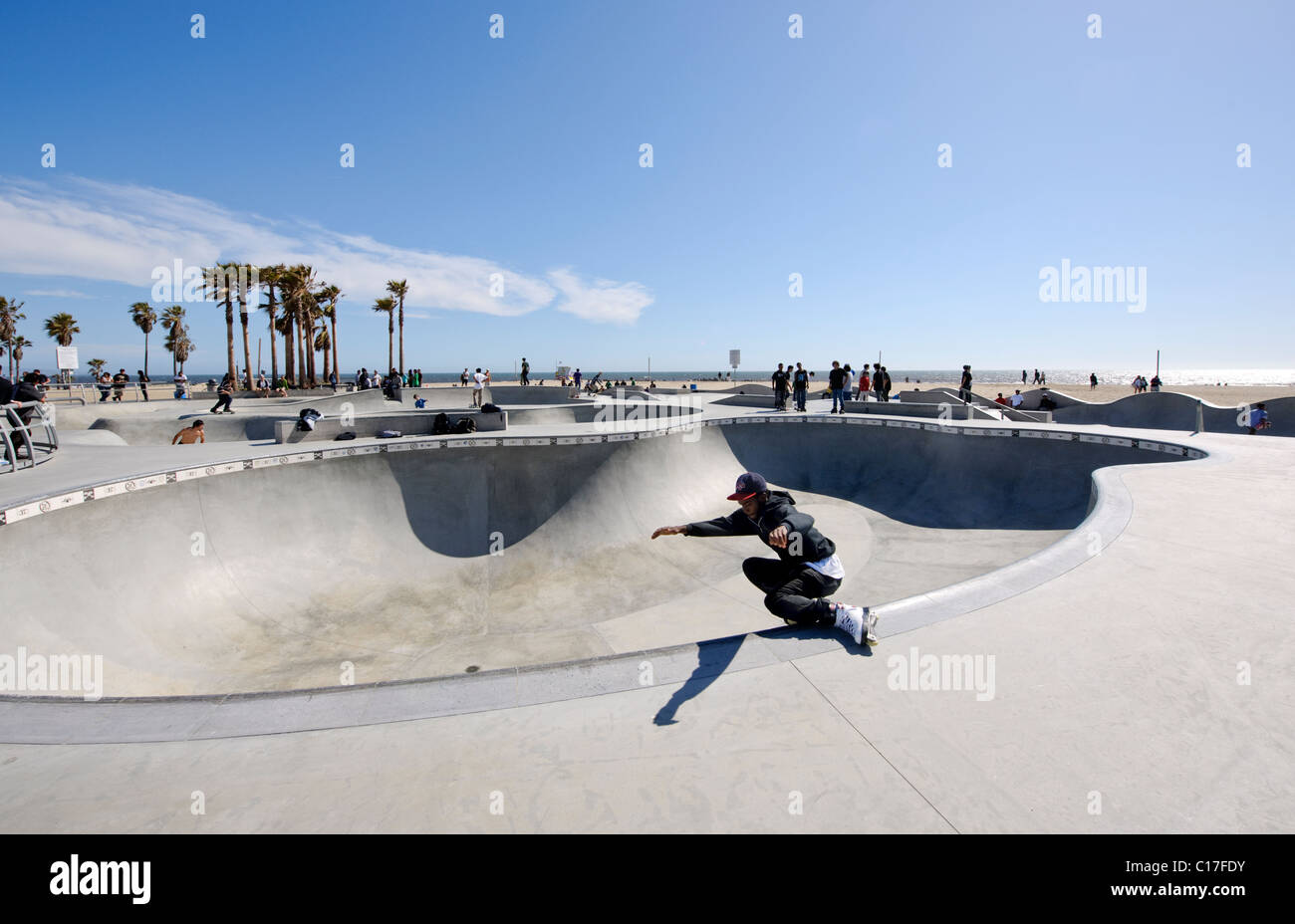 skate boarding in venice beach california skate park Stock Photo - Alamy