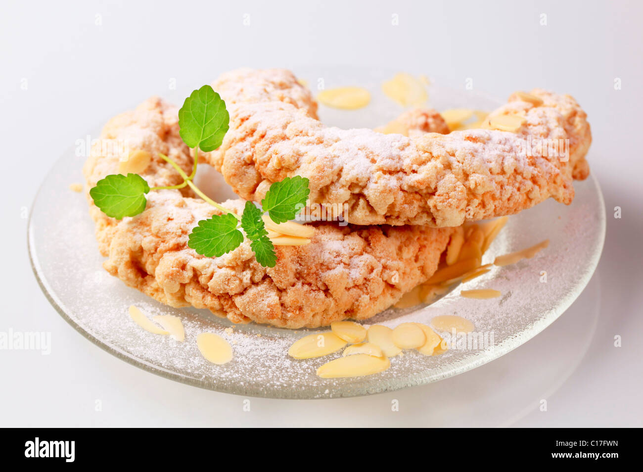 Crescent shaped hi-res stock photography and images - Alamy