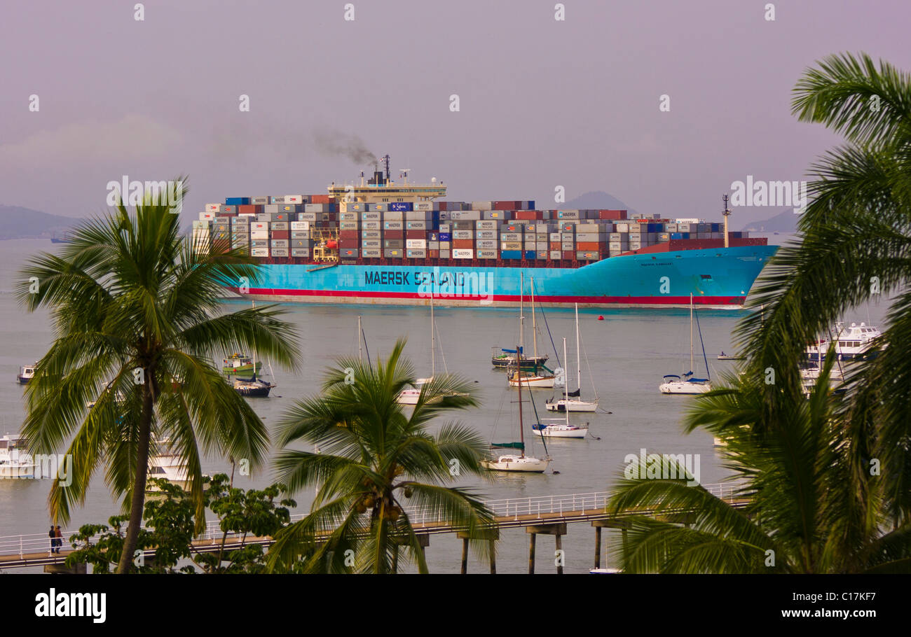 PANAMA - Container ship at Pacific entrance to Panama Canal passes by ...