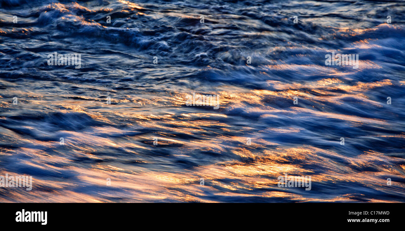 Catching the last rays of sun hi-res stock photography and images - Alamy