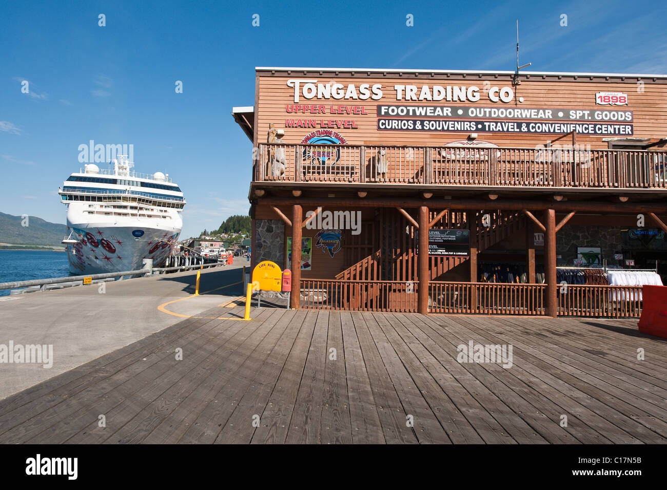 Alaska southeast ketchikan port call hi-res stock photography and ...