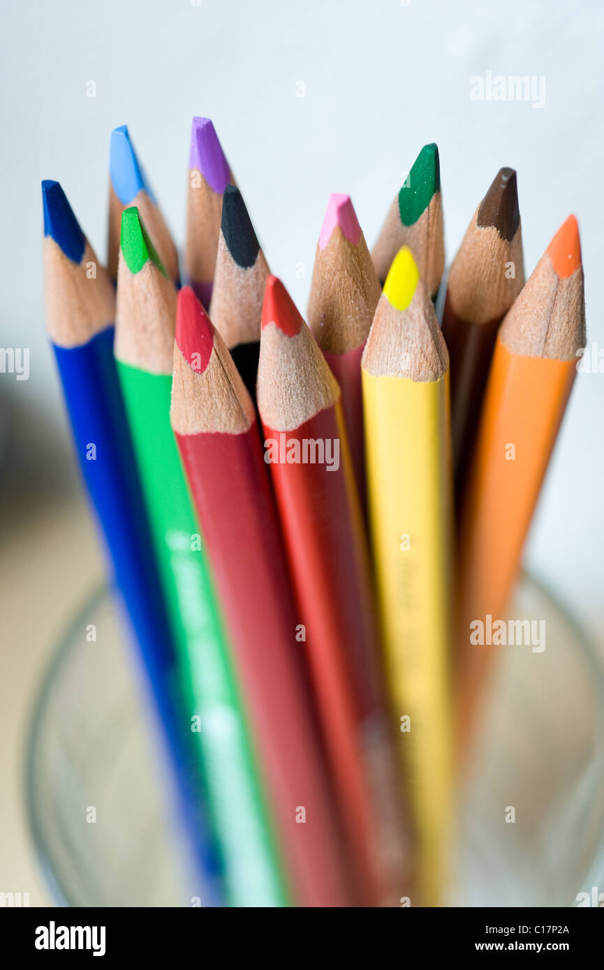 Vertical crayons hi-res stock photography and images - Alamy