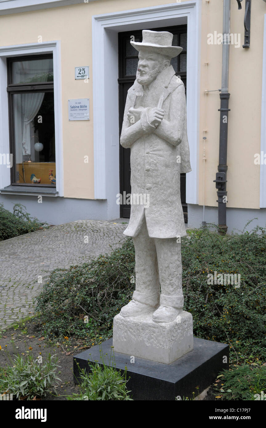 Statue of the illustrator Heinrich Zille from Berlin in the ...