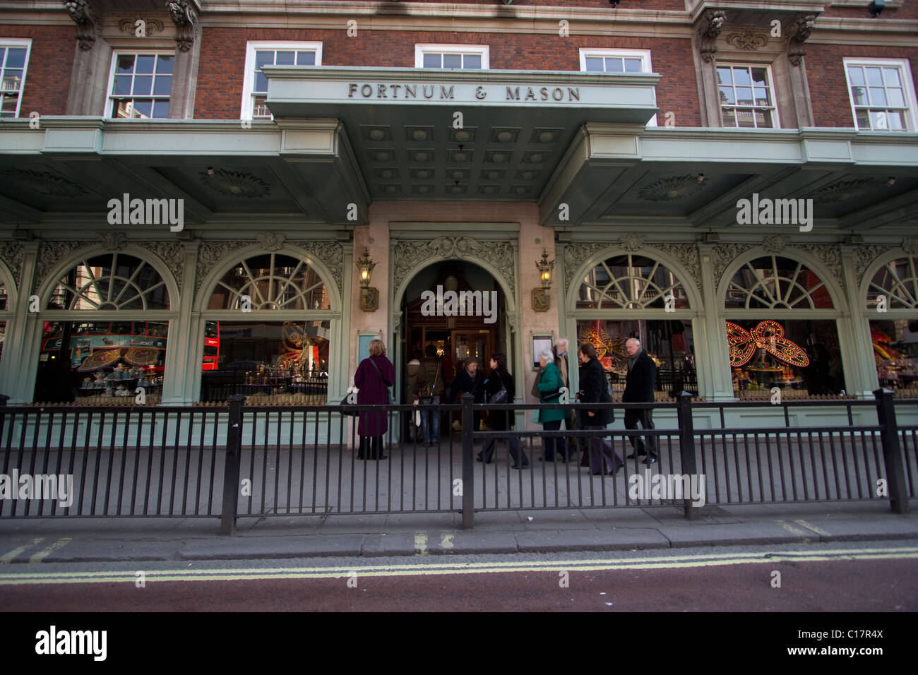 Fortnum & Mason – Iconic Groceries and Restaurant in London, UK ...