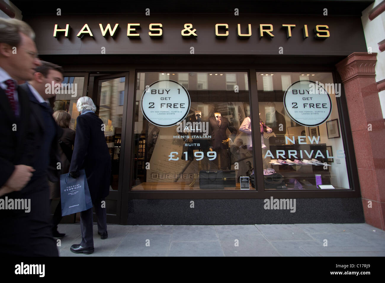 Hawes and Curtis clothing retailer shop Stock Photo - Alamy