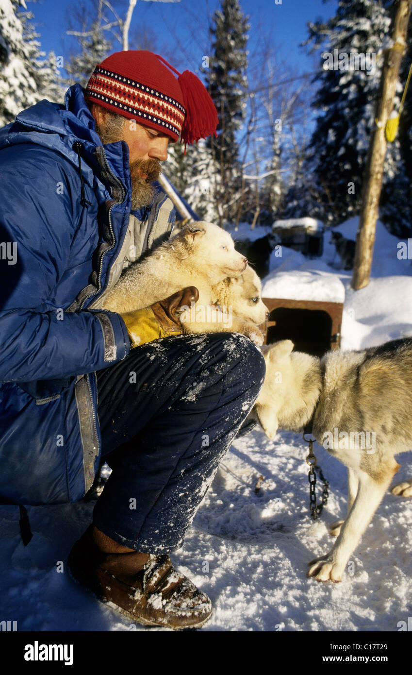 Canada quebec province winter camp hi-res stock photography and images ...