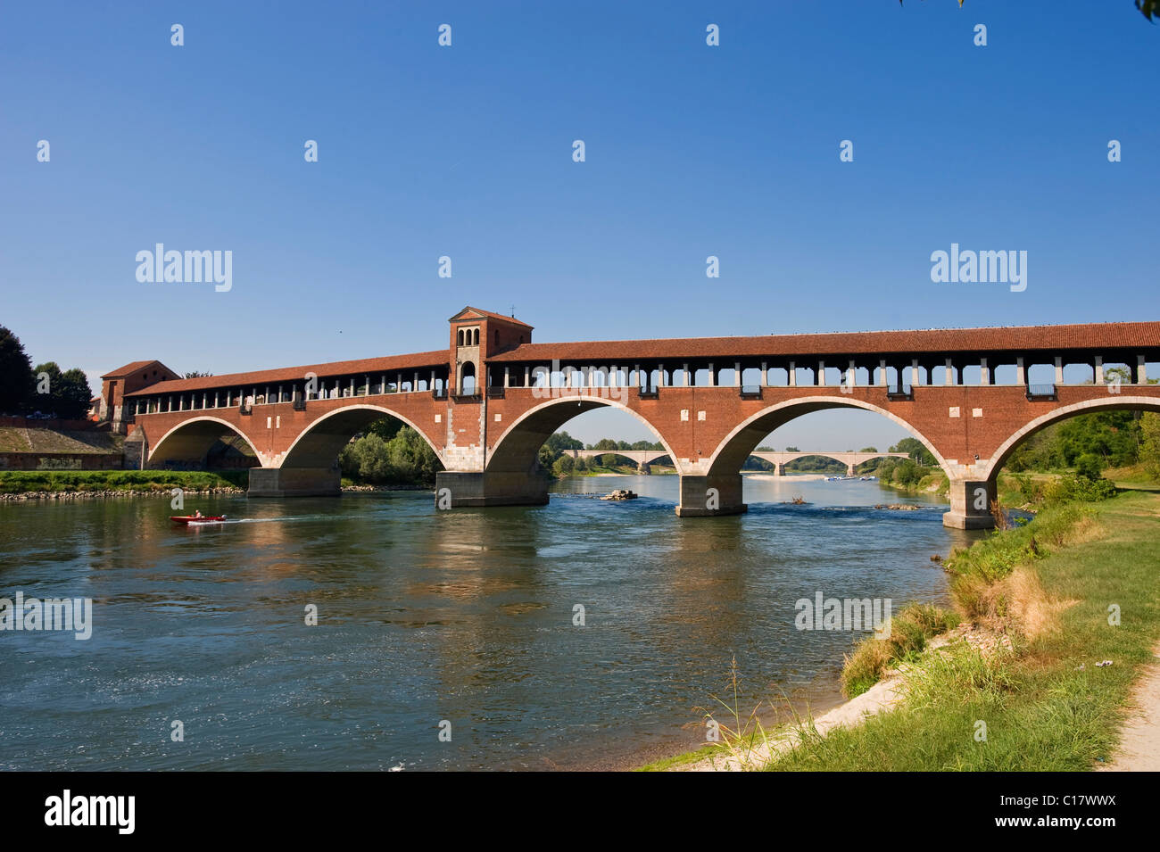 Pavia bridge hi-res stock photography and images - Alamy