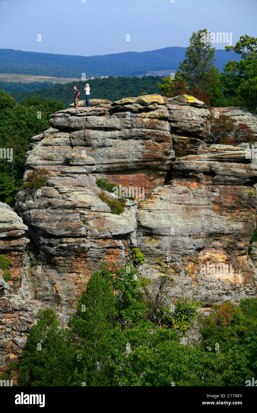 Sandstone rocks in the Garden of the Gods, Shawnee National Forest ...