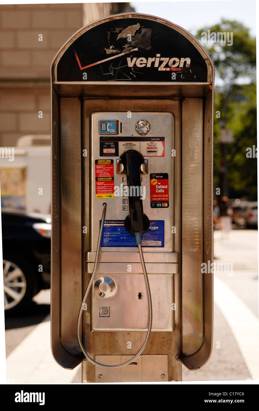 Public telephone new york city hi-res stock photography and images - Alamy