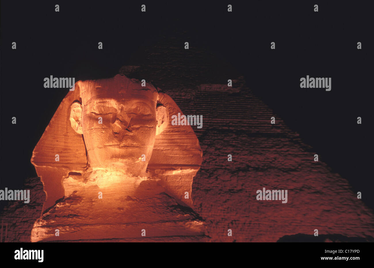 Egypt, Cairo, Giza plateau, the Sphinx at the pyramids foot Stock Photo ...