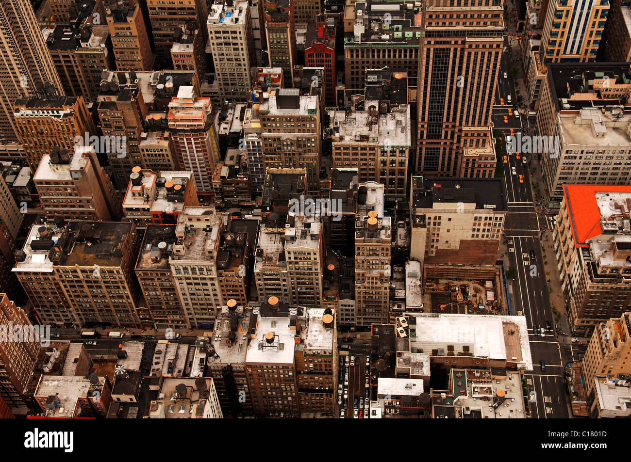 View to skyscraper roof-tops with water tank of Empire State Building ...