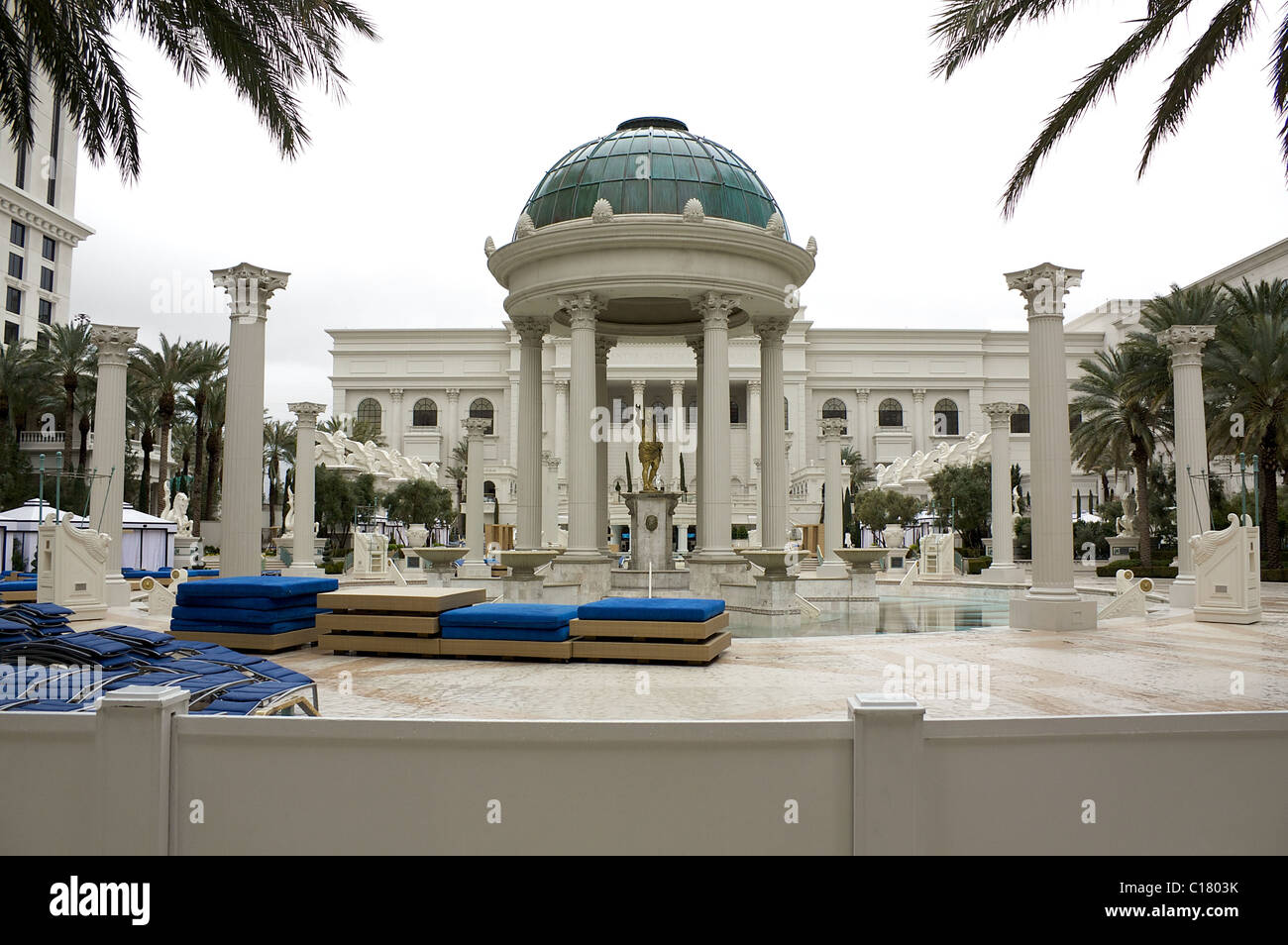 Caesars palace las vegas pool hi-res stock photography and images - Alamy
