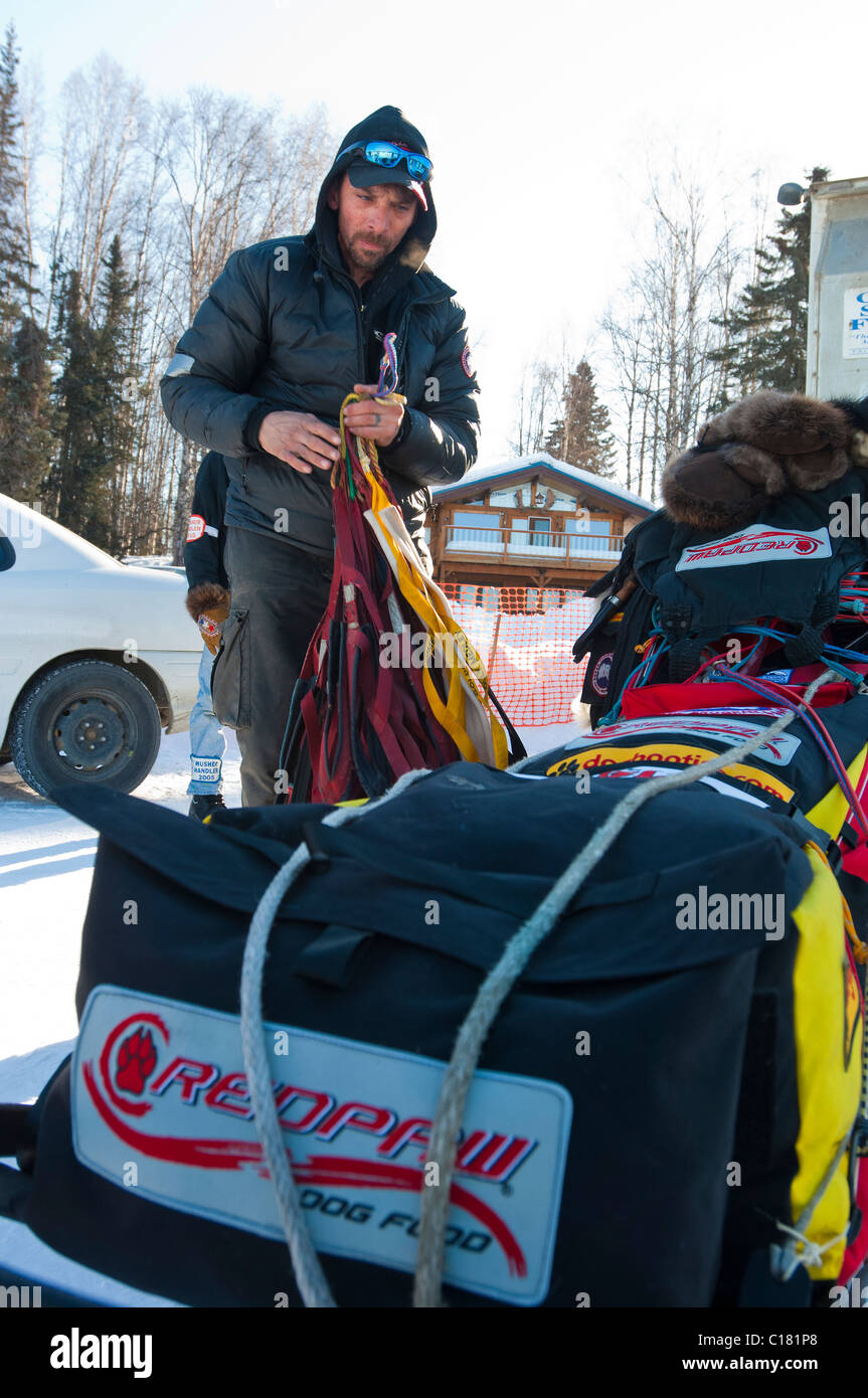 Lance mackey dog harnesses hi-res stock photography and images - Alamy