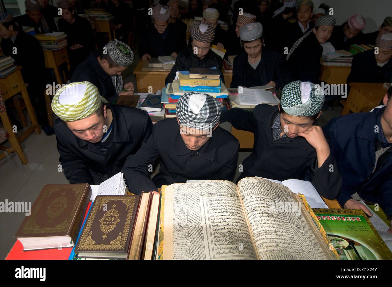 Islamic school boys hi-res stock photography and images - Alamy