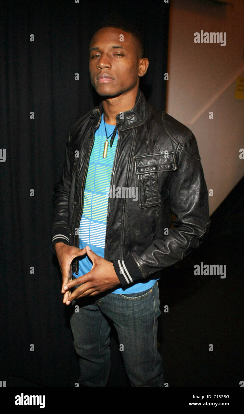 Hal Linton at The Vibe Magazine Presents Vsessions Live! Hosted by ...
