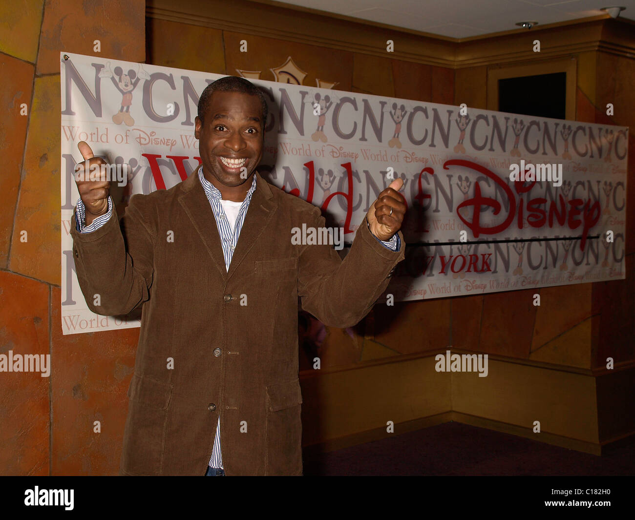 Phill lewis hi-res stock photography and images - Alamy