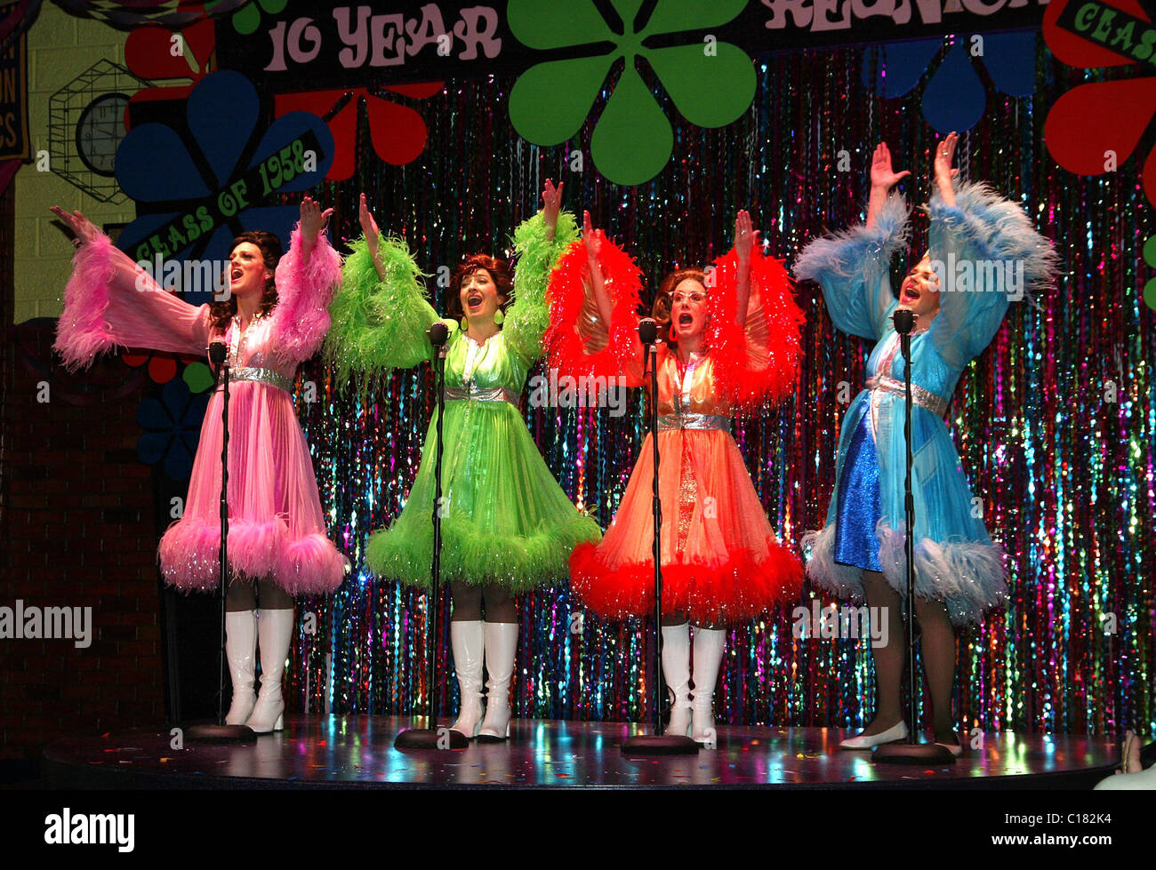 Wonderettes hi-res stock photography and images - Alamy