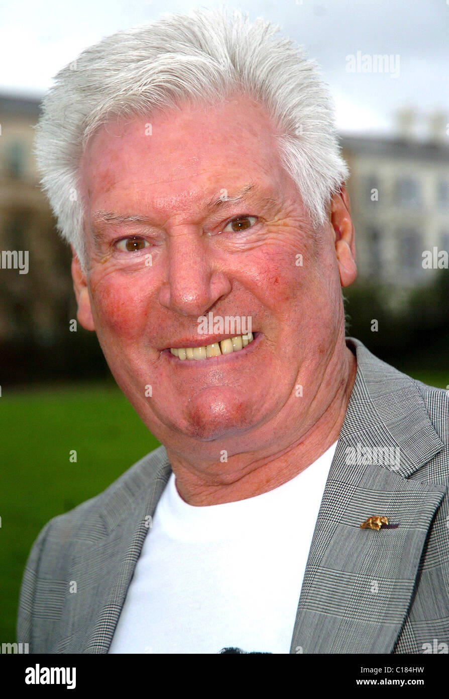 Roy Walker visits Age Concern Northern Ireland as part of the Comic ...
