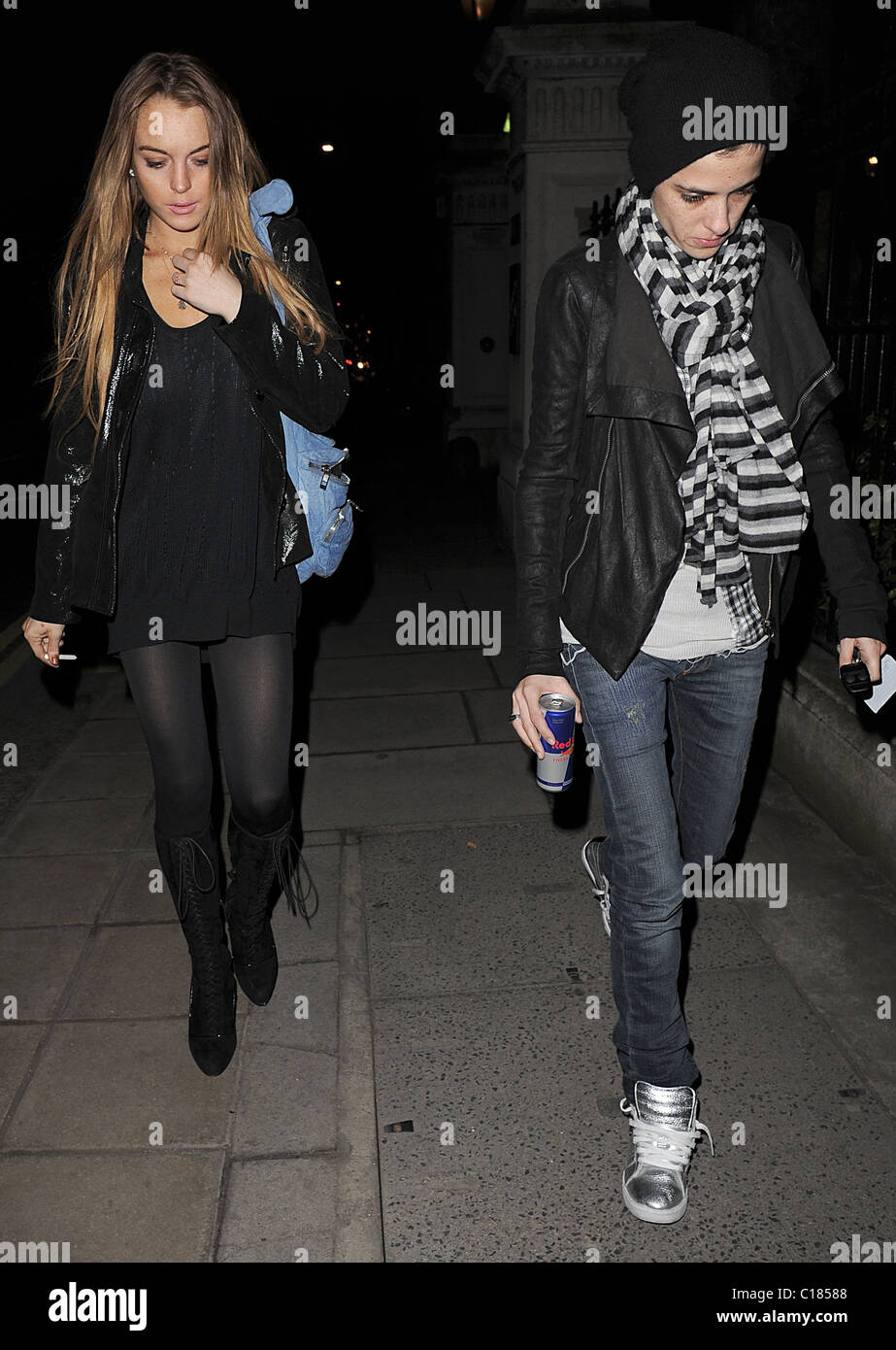 * LOHAN & RONSON SPARK WEDDING RUMOURS WITH SYNAGOGUE VISIT LINDSAY ...