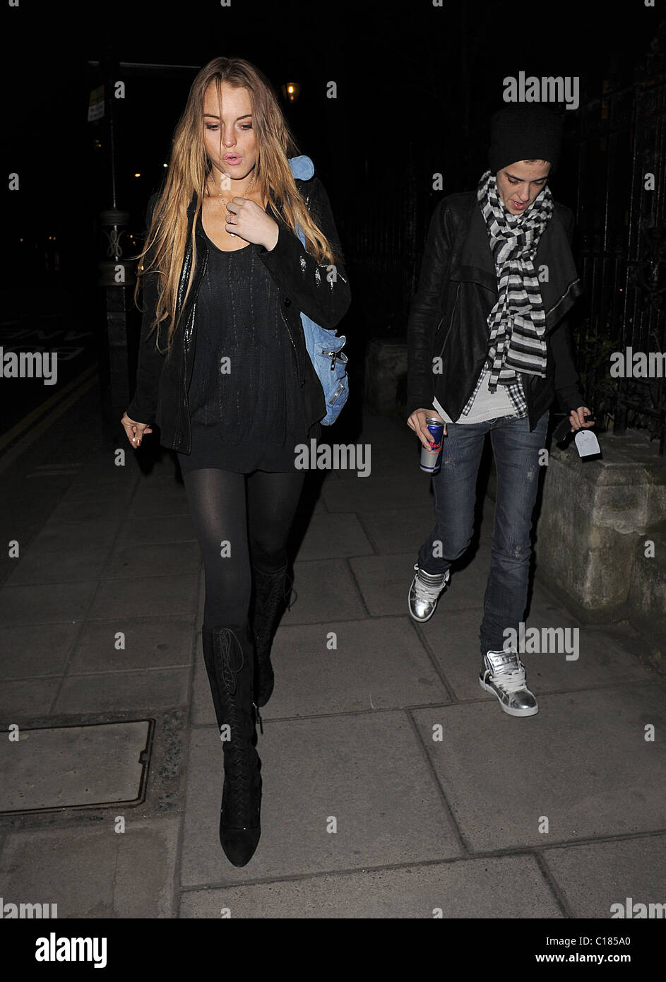 * LOHAN & RONSON SPARK WEDDING RUMOURS WITH SYNAGOGUE VISIT LINDSAY ...