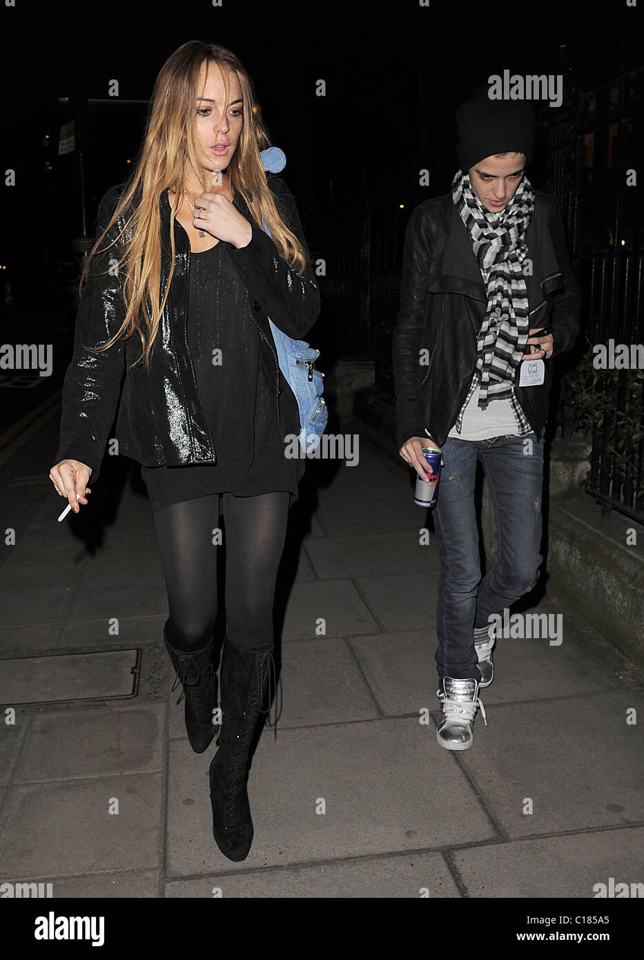 * LOHAN & RONSON SPARK WEDDING RUMOURS WITH SYNAGOGUE VISIT LINDSAY ...