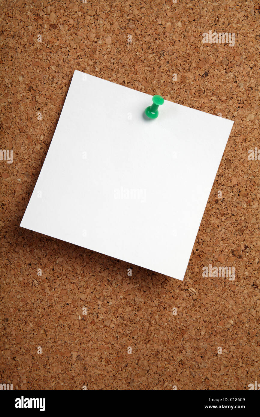White note pined cork board hi-res stock photography and images - Alamy