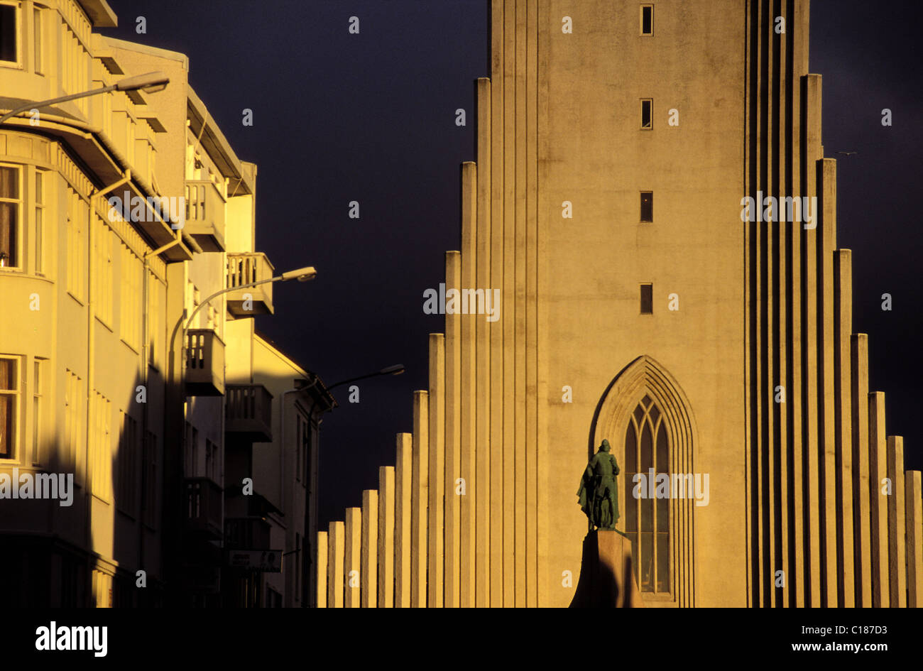 Iceland Reykjavik Hallgrimskirja (Hallgrim or Hallgrimur) Church by ...