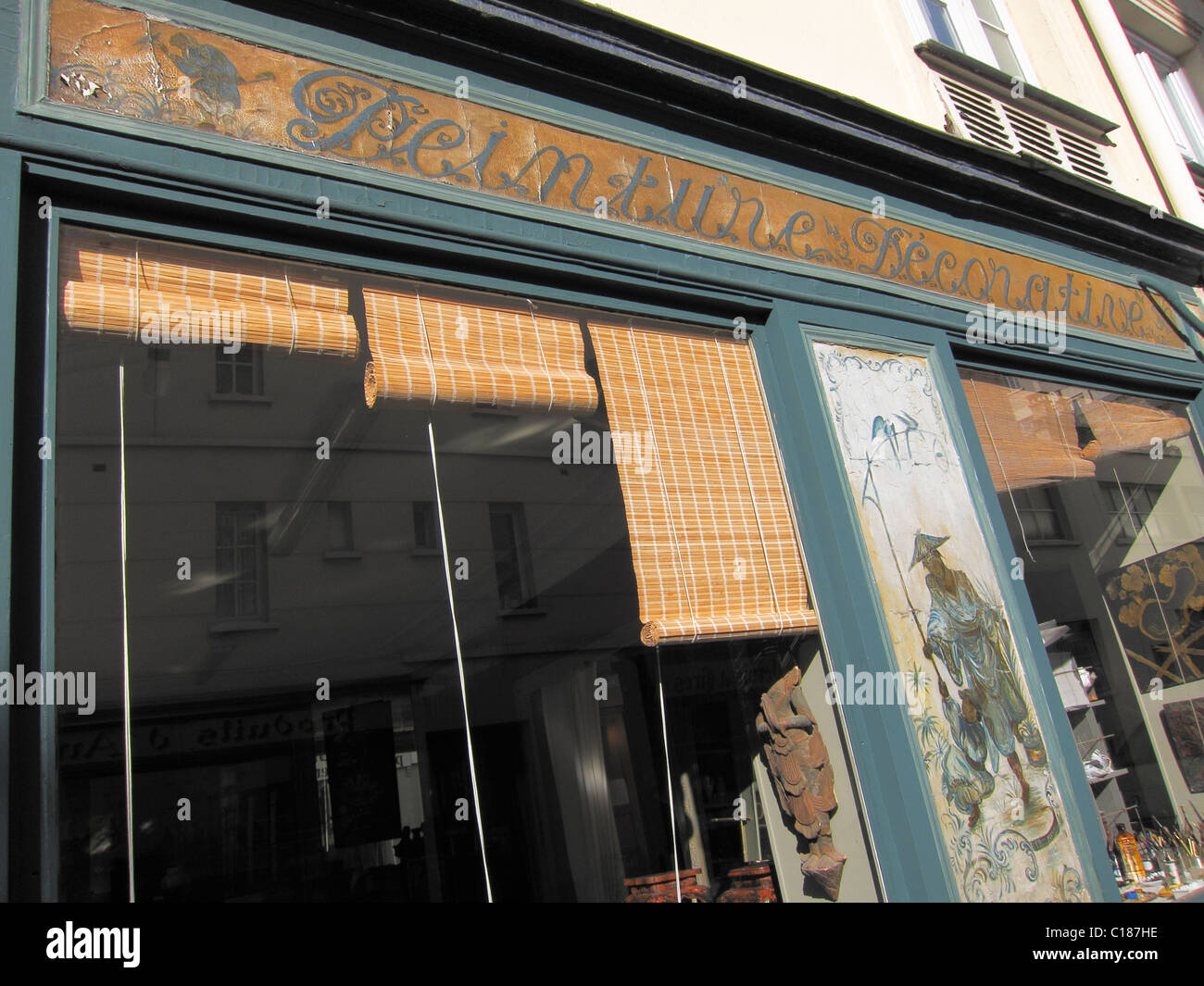 Old storefronts outside wood horizontal hi-res stock photography and ...