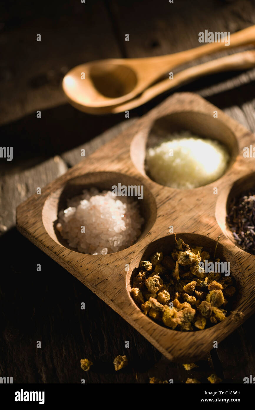 Food essences hi-res stock photography and images - Alamy