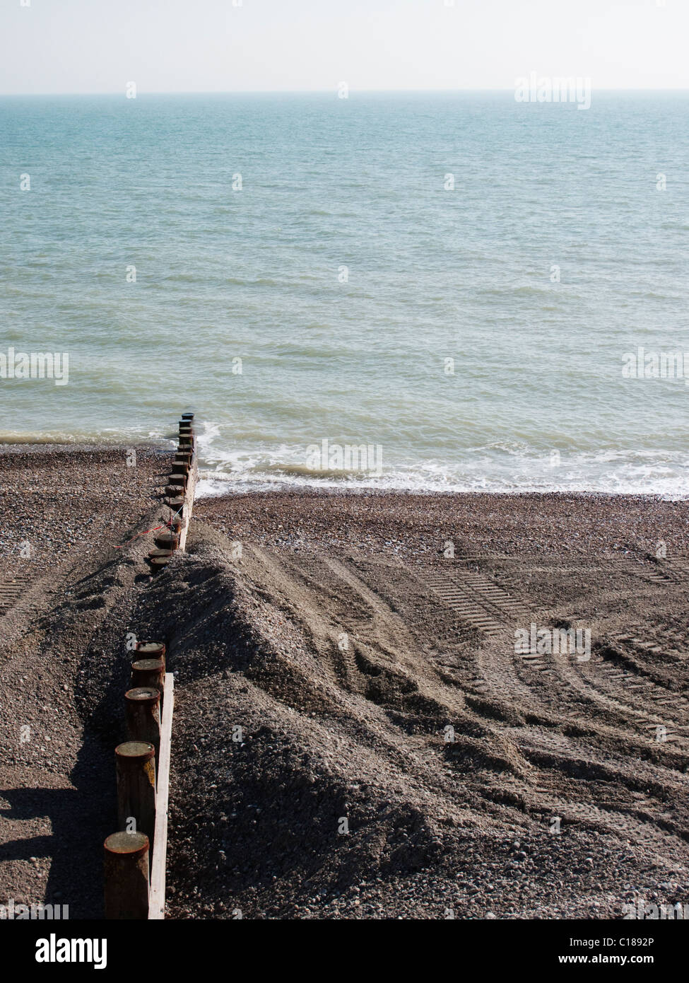 Shoreline erosion protection hi-res stock photography and images - Alamy