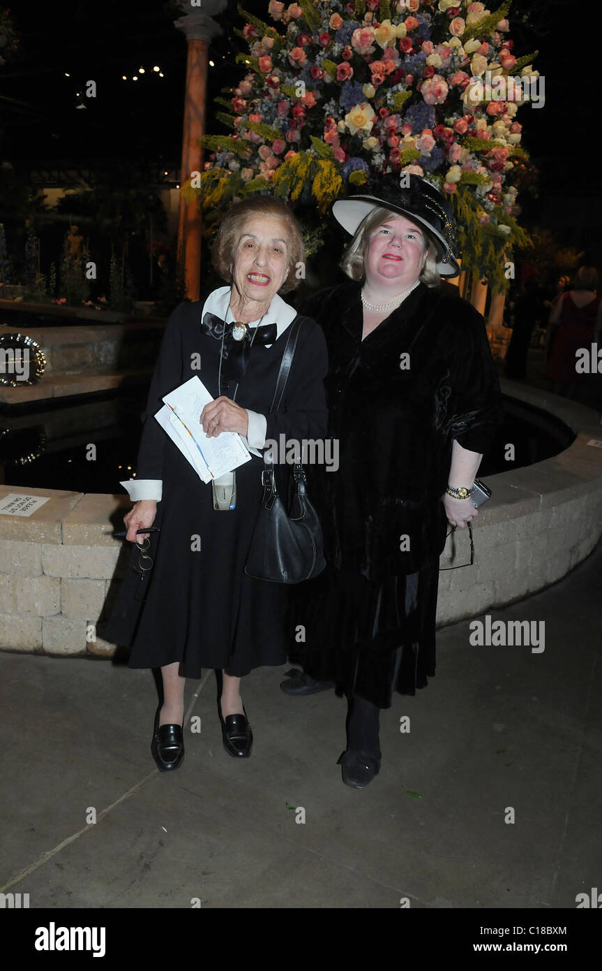 Rose Marie Riley and Michelle Leonard The 2009 Philadelphia Flower Show ...