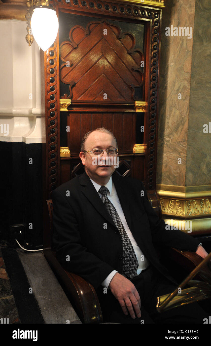Bayswater synagogue among 150 places hi-res stock photography and ...
