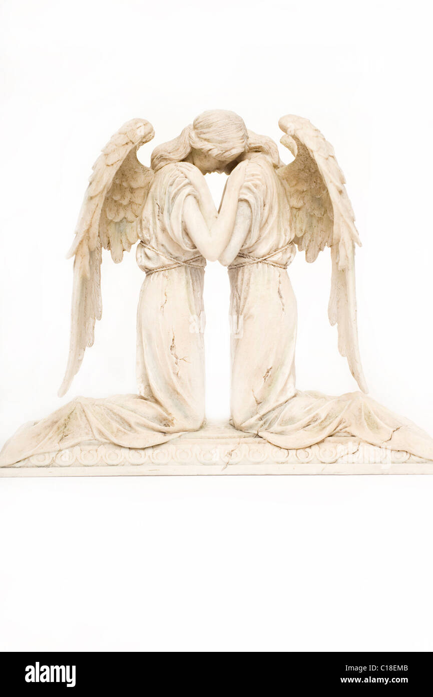 Statue angels Cut Out Stock Images & Pictures - Alamy