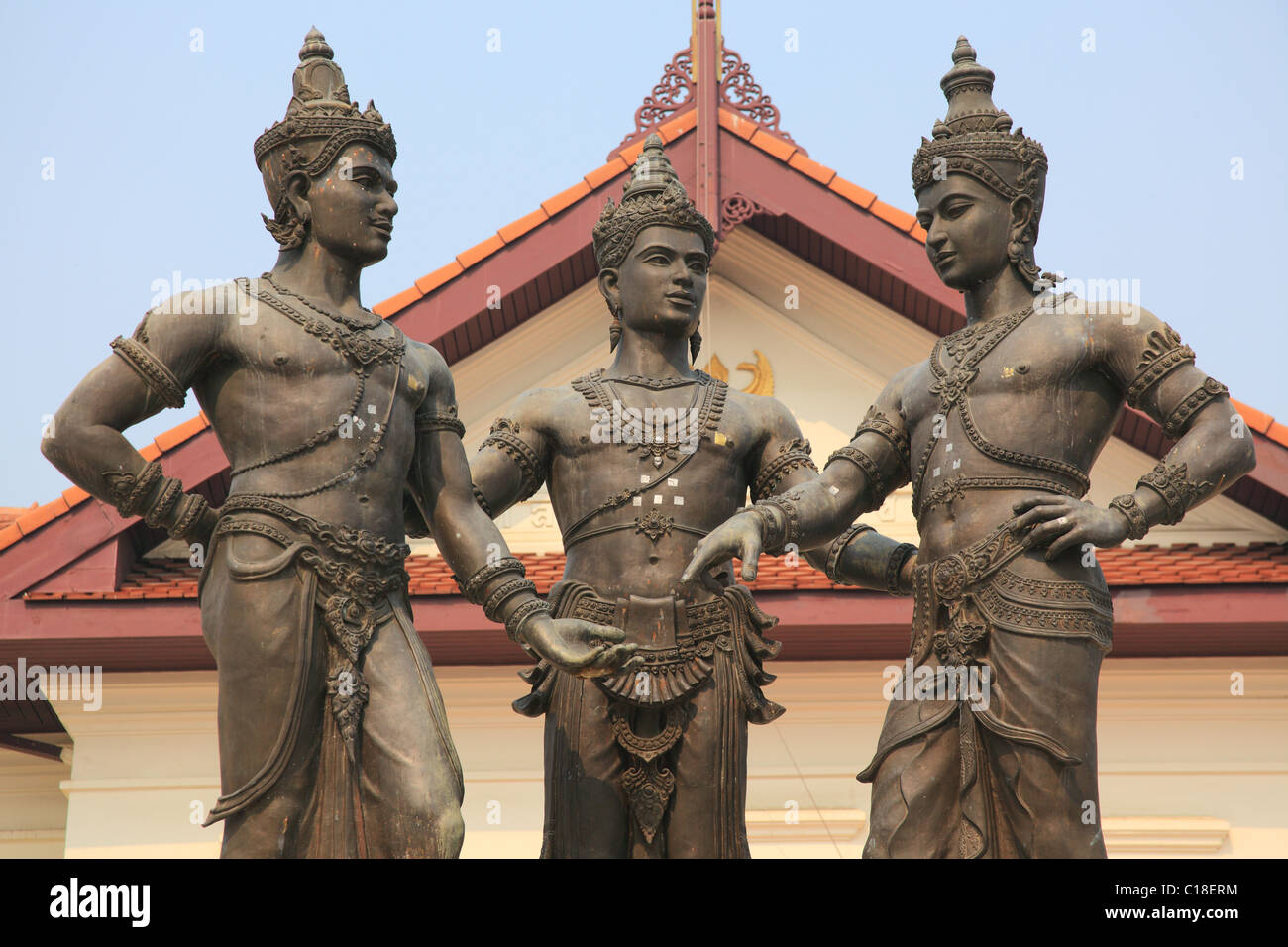 Three kings monument in Chiang Mai, Thailand Stock Photo - Alamy