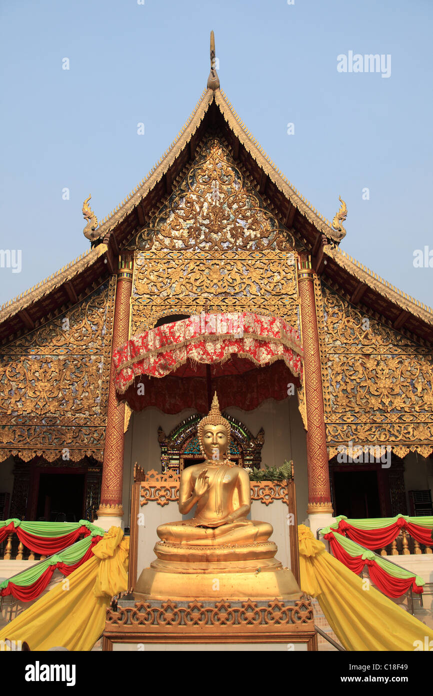 Wat Chiang Man at Chiang Mai, Thailand Stock Photo - Alamy