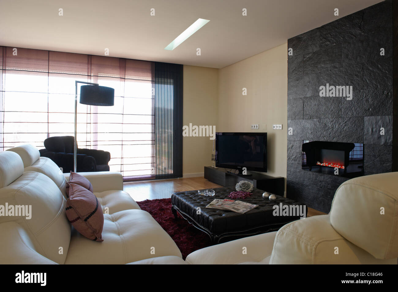 Modern living room Stock Photo - Alamy