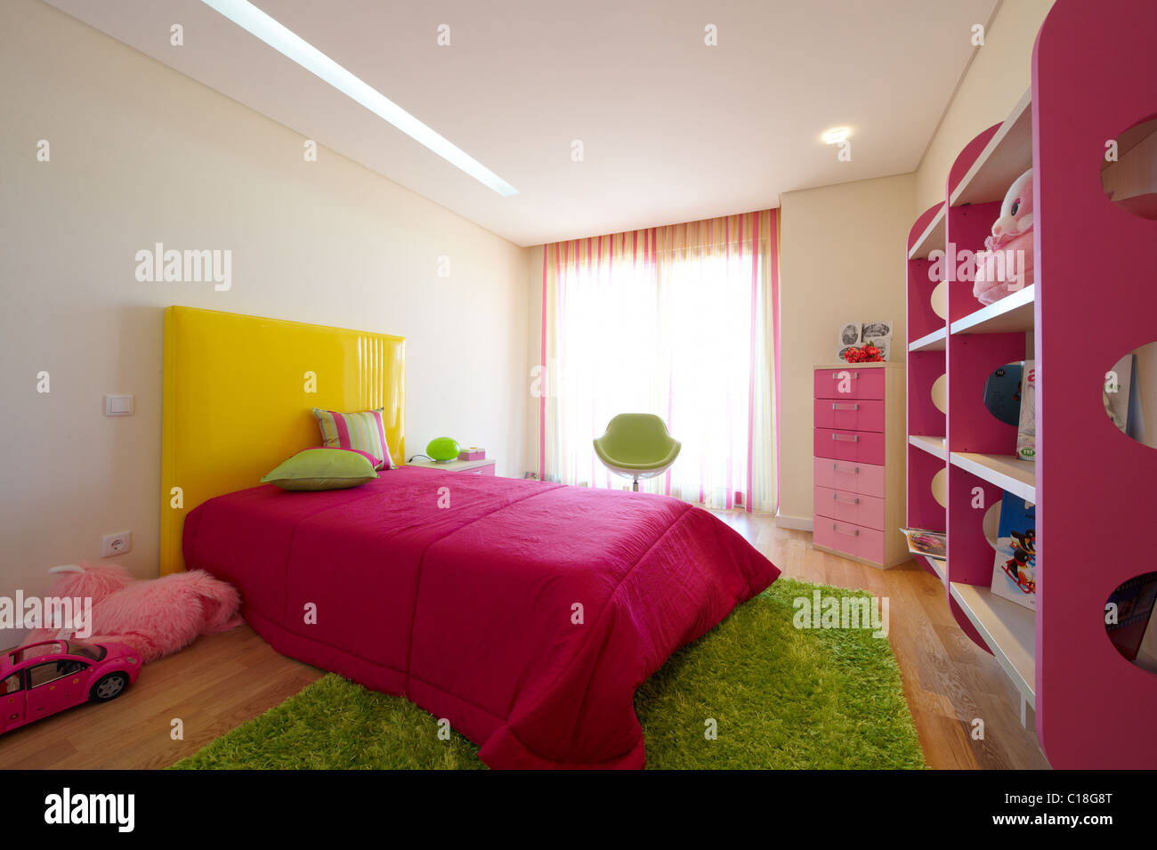 Child's pink bedroom Stock Photo - Alamy