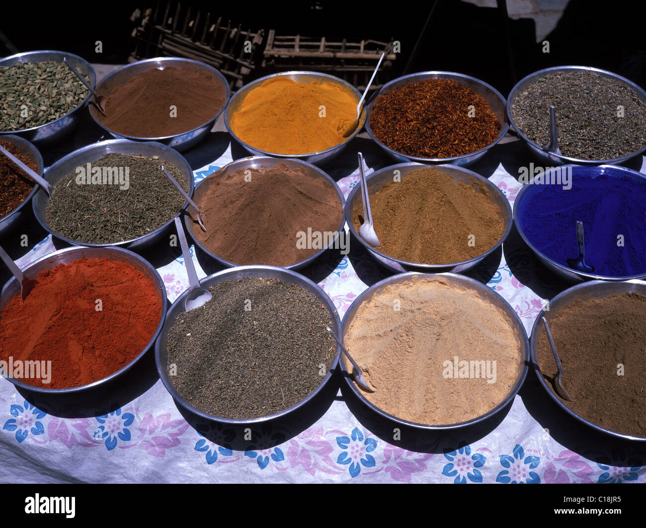 Egypt, spices display Stock Photo - Alamy