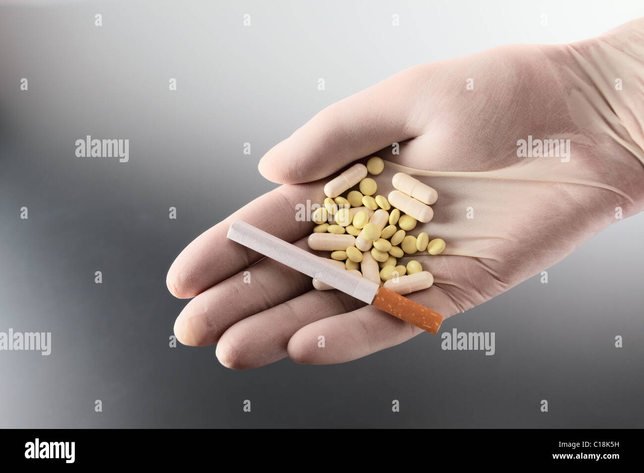 Pills and cigarette hi-res stock photography and images - Alamy