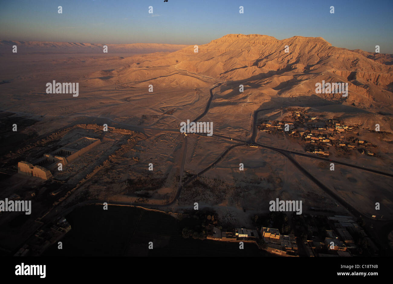 Aerial view valley kings egypt hi-res stock photography and images - Alamy
