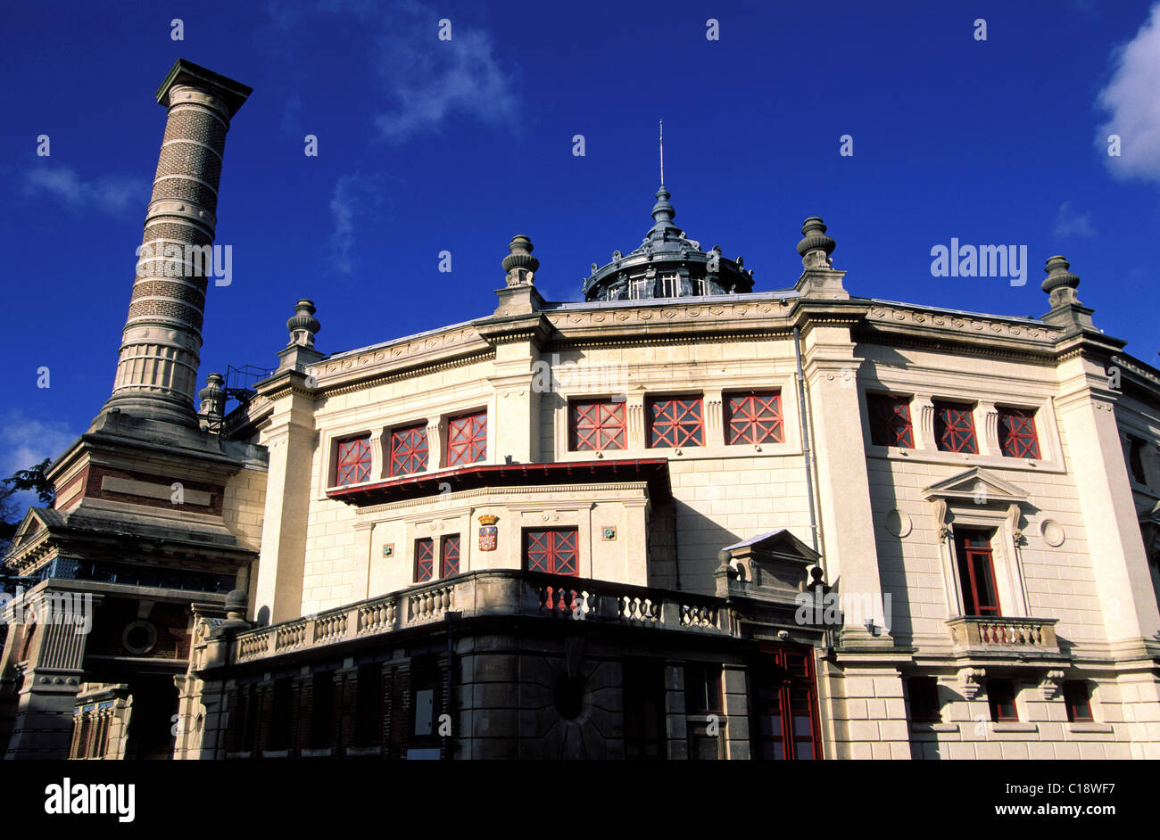 Amiens circus hi-res stock photography and images - Alamy