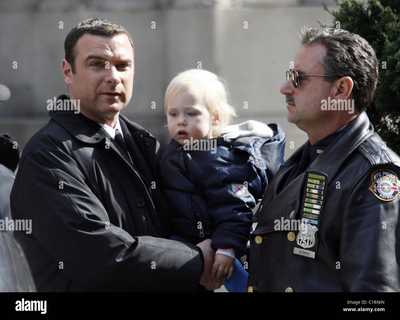Liev Schreiber with son Alexander Shreiber filming his new movie 'Salt ...