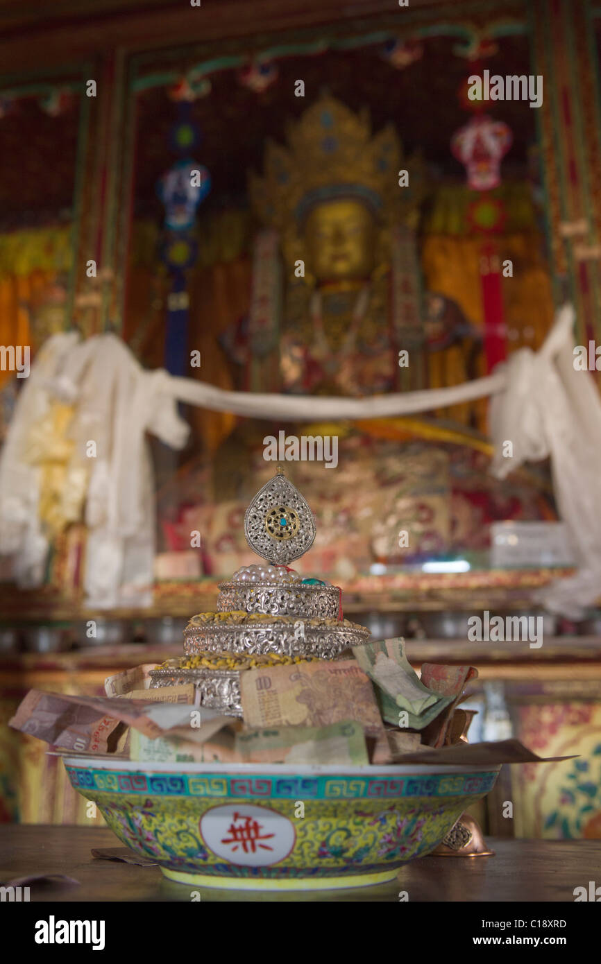 Gompa temple hi-res stock photography and images - Alamy
