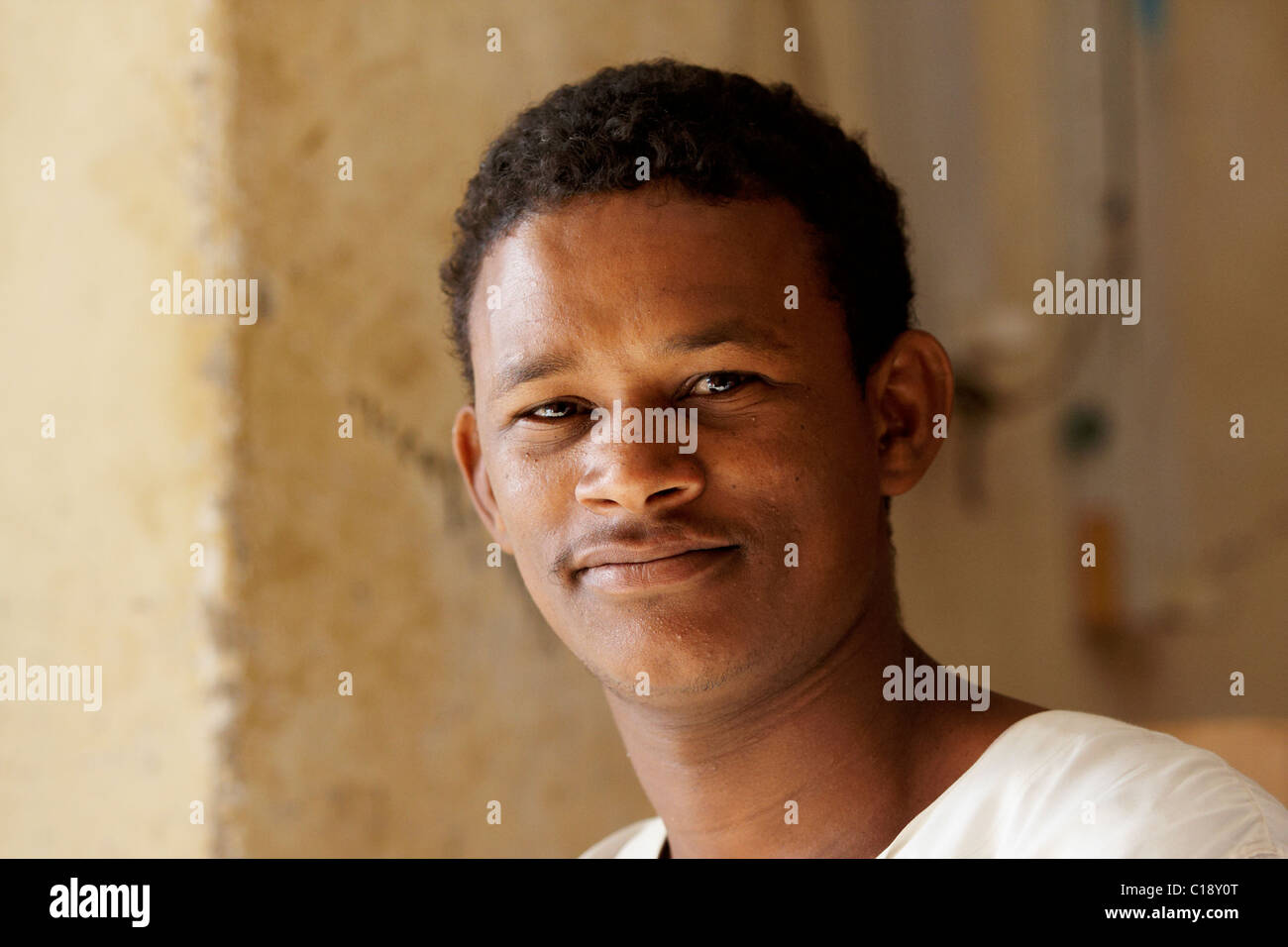 Portrait man sudanese sudan hi-res stock photography and images - Alamy