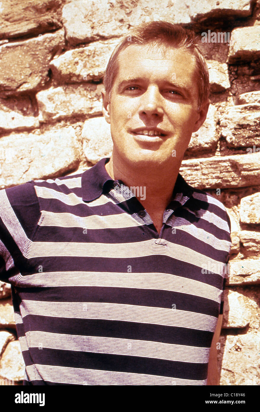 George peppard 1994 hi-res stock photography and images - Alamy