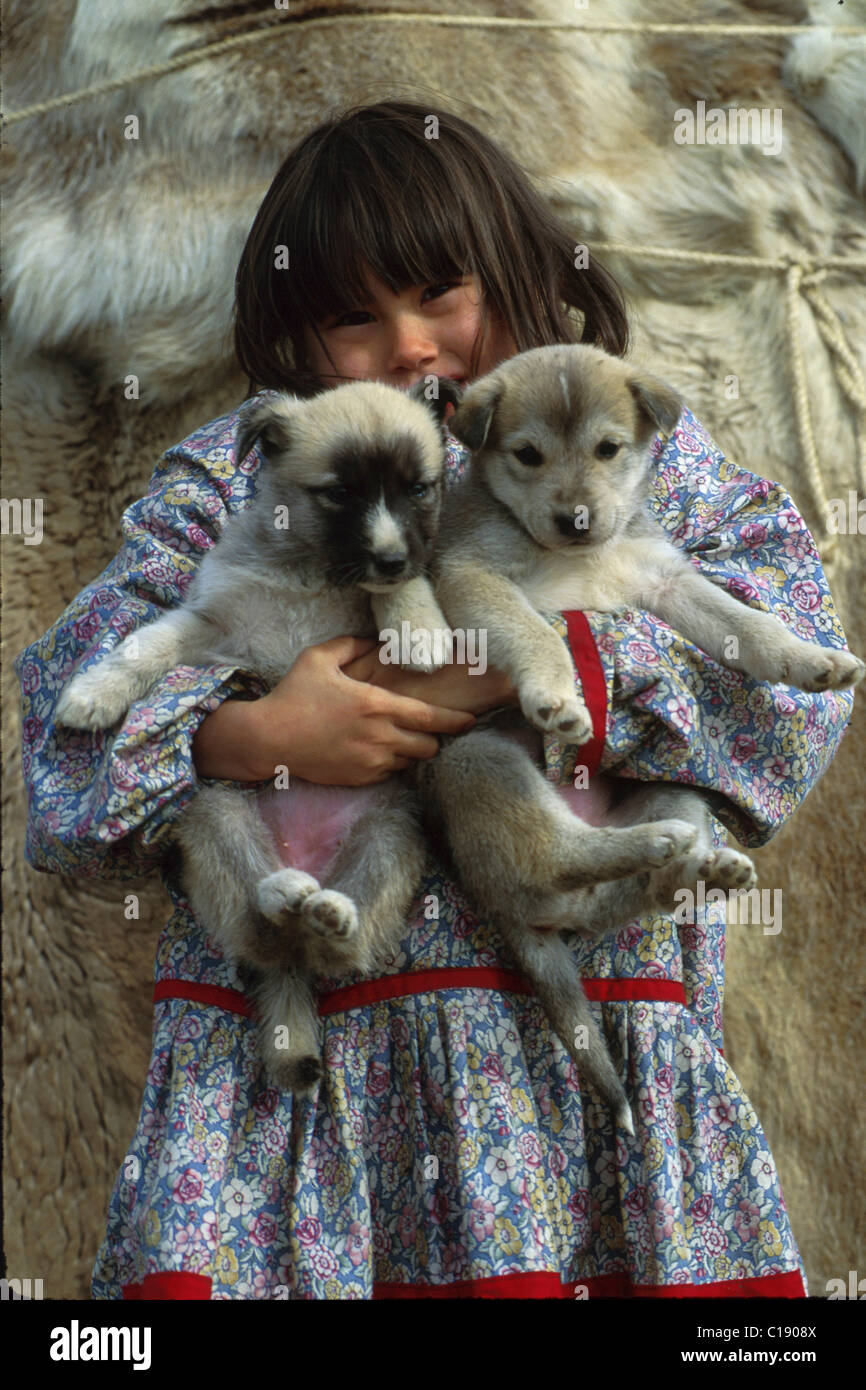 Young inupiat girl hi-res stock photography and images - Alamy